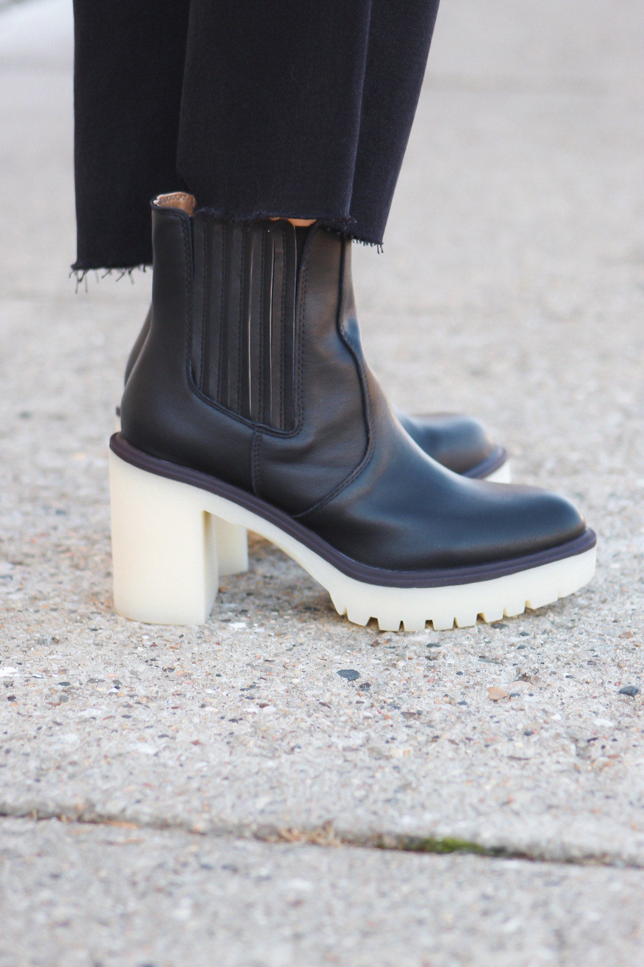 Anastasia Platform Boot Lexis Closet Boutique And Customs